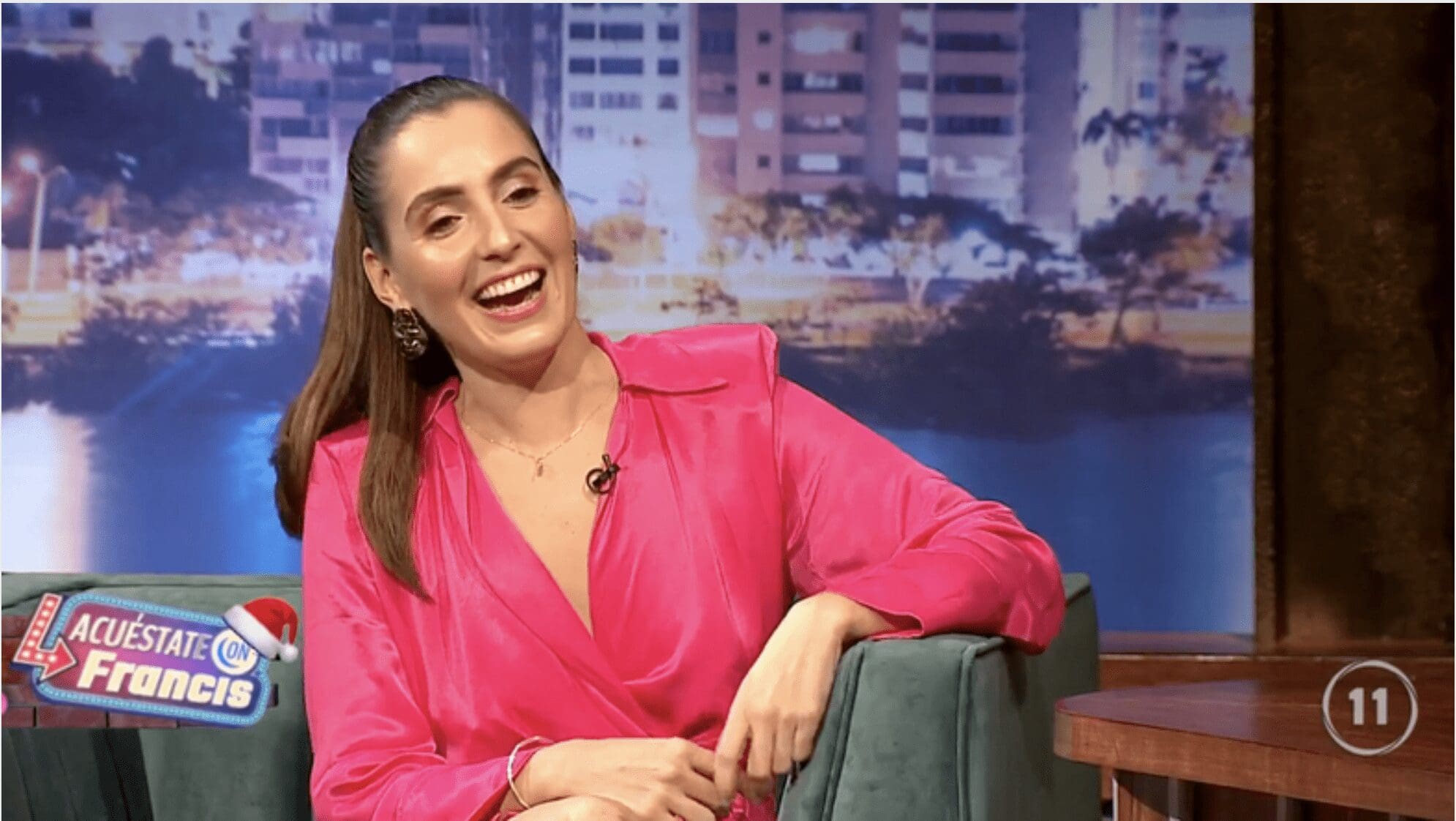 Yaiza Figueroa habla sobre su personaje en la obra Constelaciones - TeleOnce TV | Vívelo