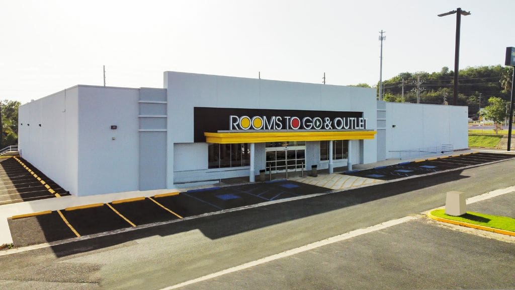 Rooms to Go anuncia relocalización de su tienda en Manatí - TeleOnce TV | Vívelo