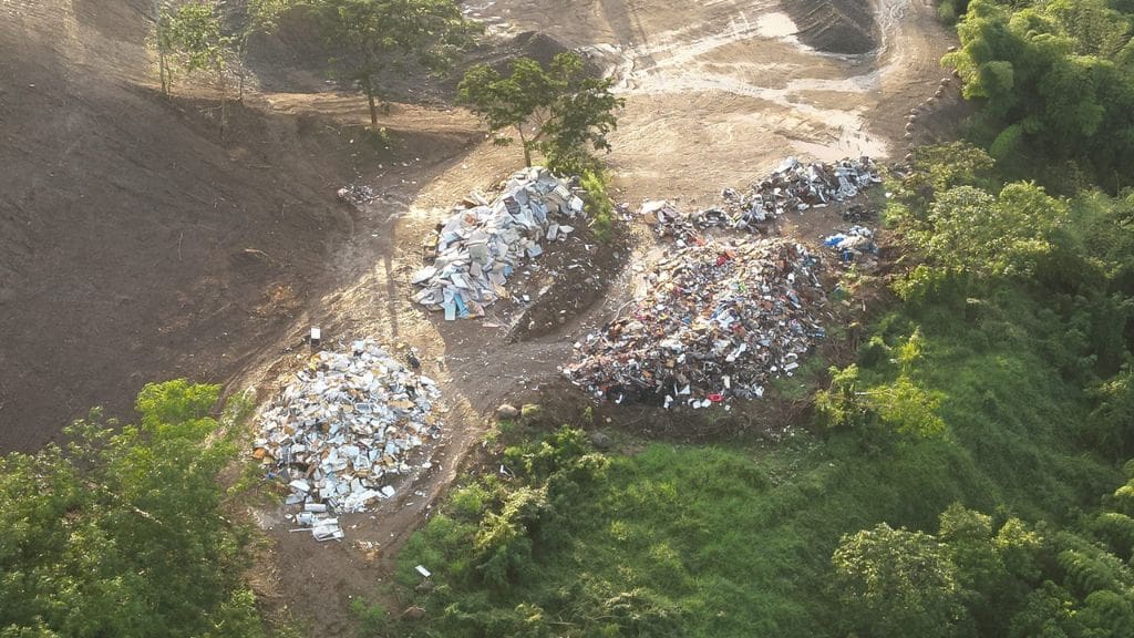 Denuncian creación de vertedero clandestino en San Germán - TeleOnce TV | Vívelo