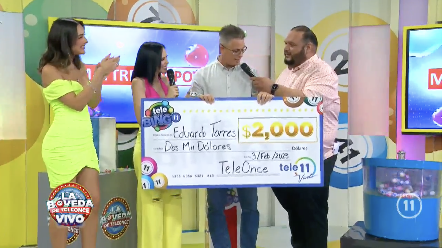 Ganador del TeleBingo recibe su cheque de $2,000 - TeleOnce TV | Vívelo
