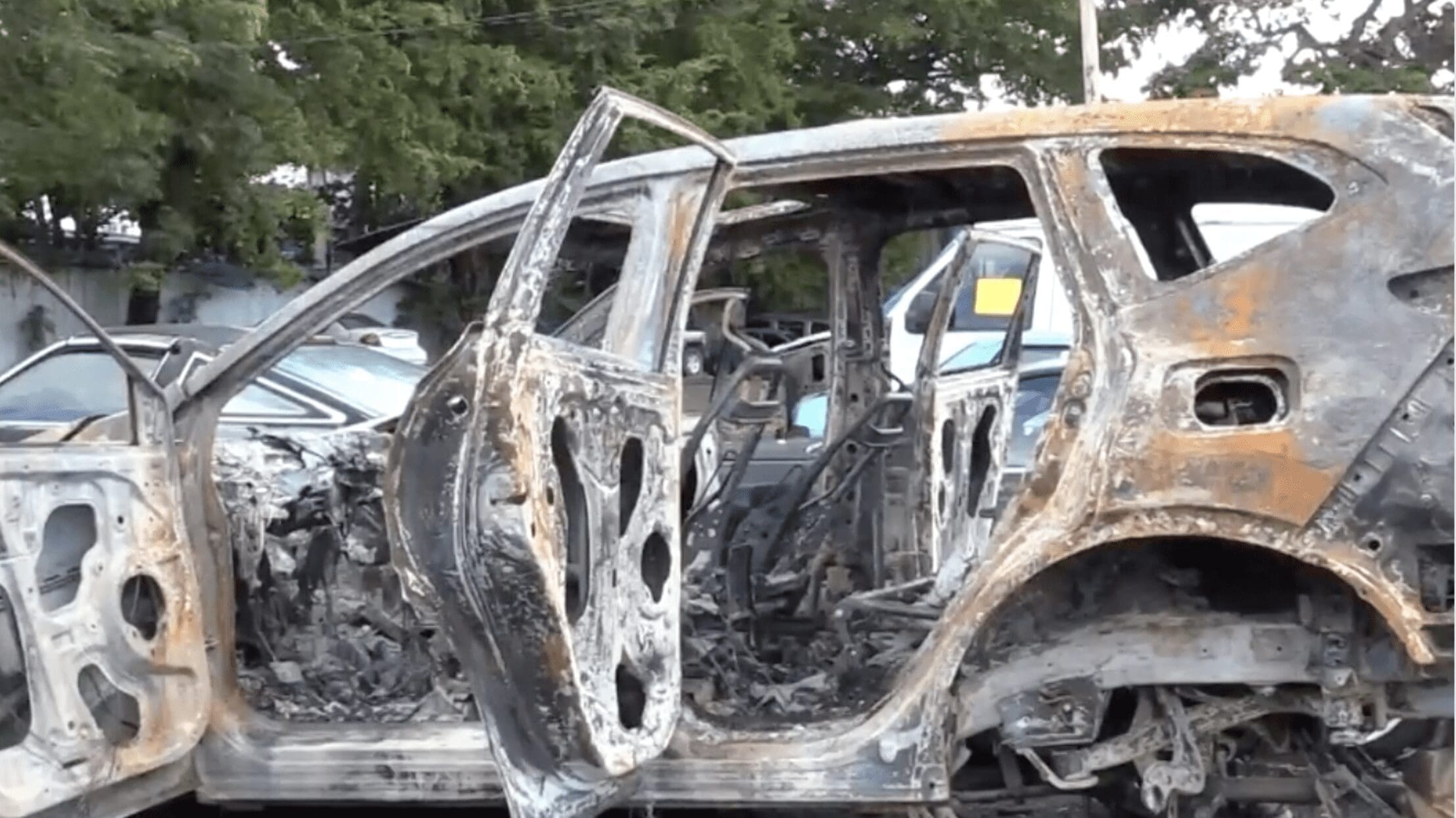 Autoridades continúan pesquisa de asesinato en la Placita de Santurce ...