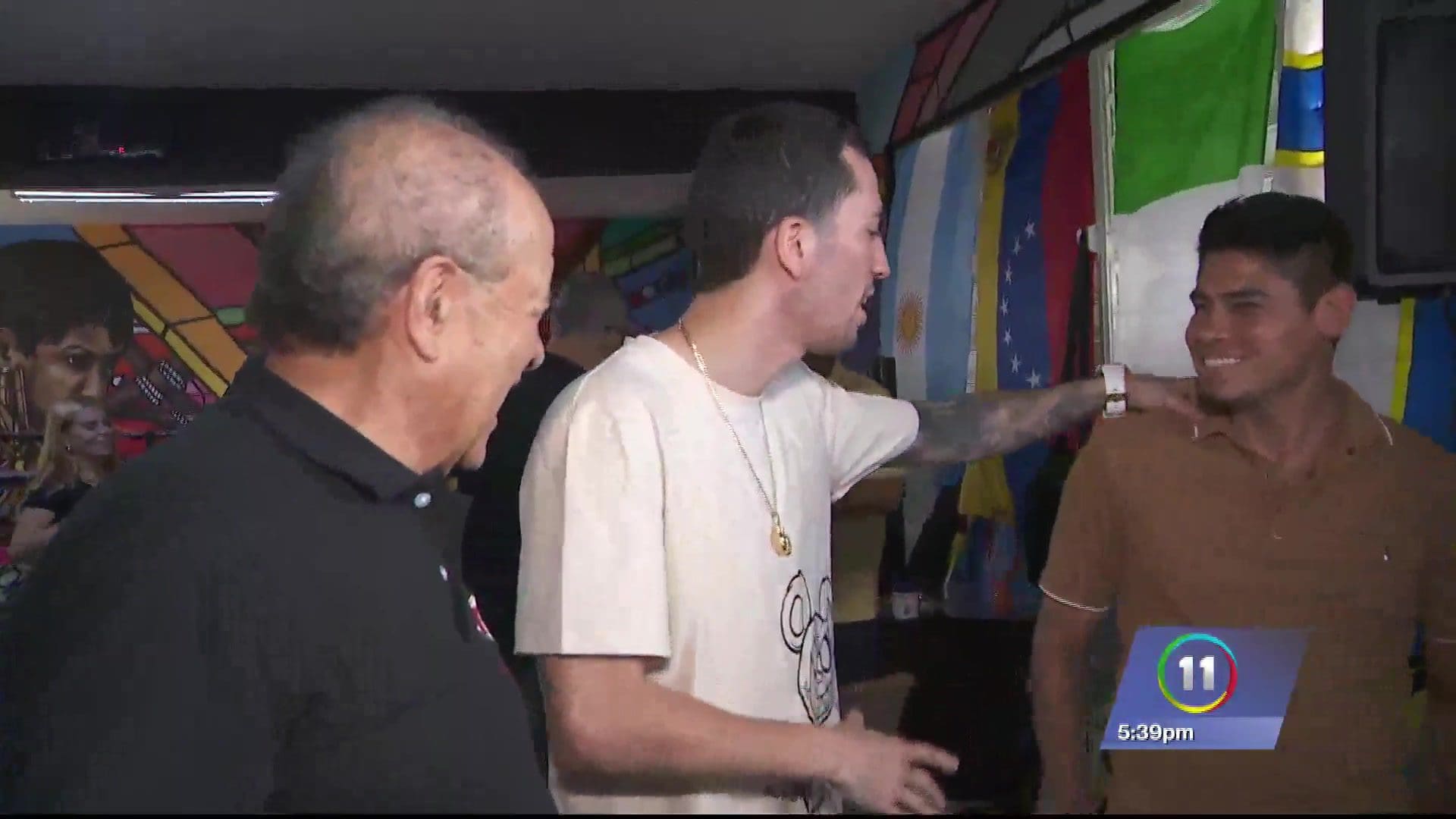 OMB reconoce al boxeador mexicano Emmanuel Navarrete - TeleOnce TV | Vívelo