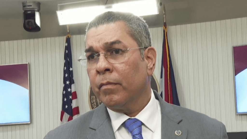 Josué Colón cataloga como "inaceptable" que los boricuas pasen 20 horas ...