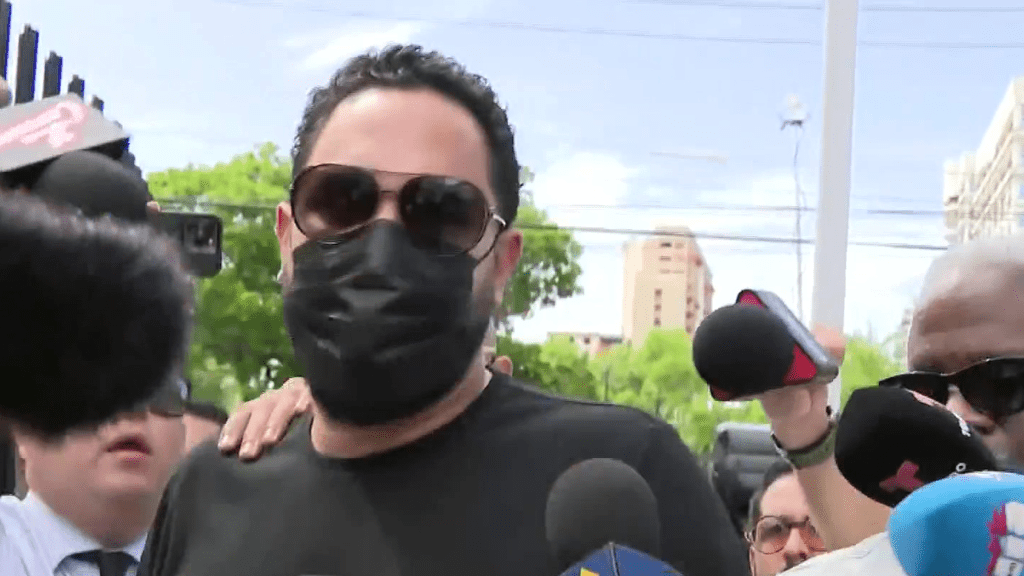 Panel de jueces de Boston niega reducir la sentencia a Raphy Pina - TeleOnce TV | Vívelo