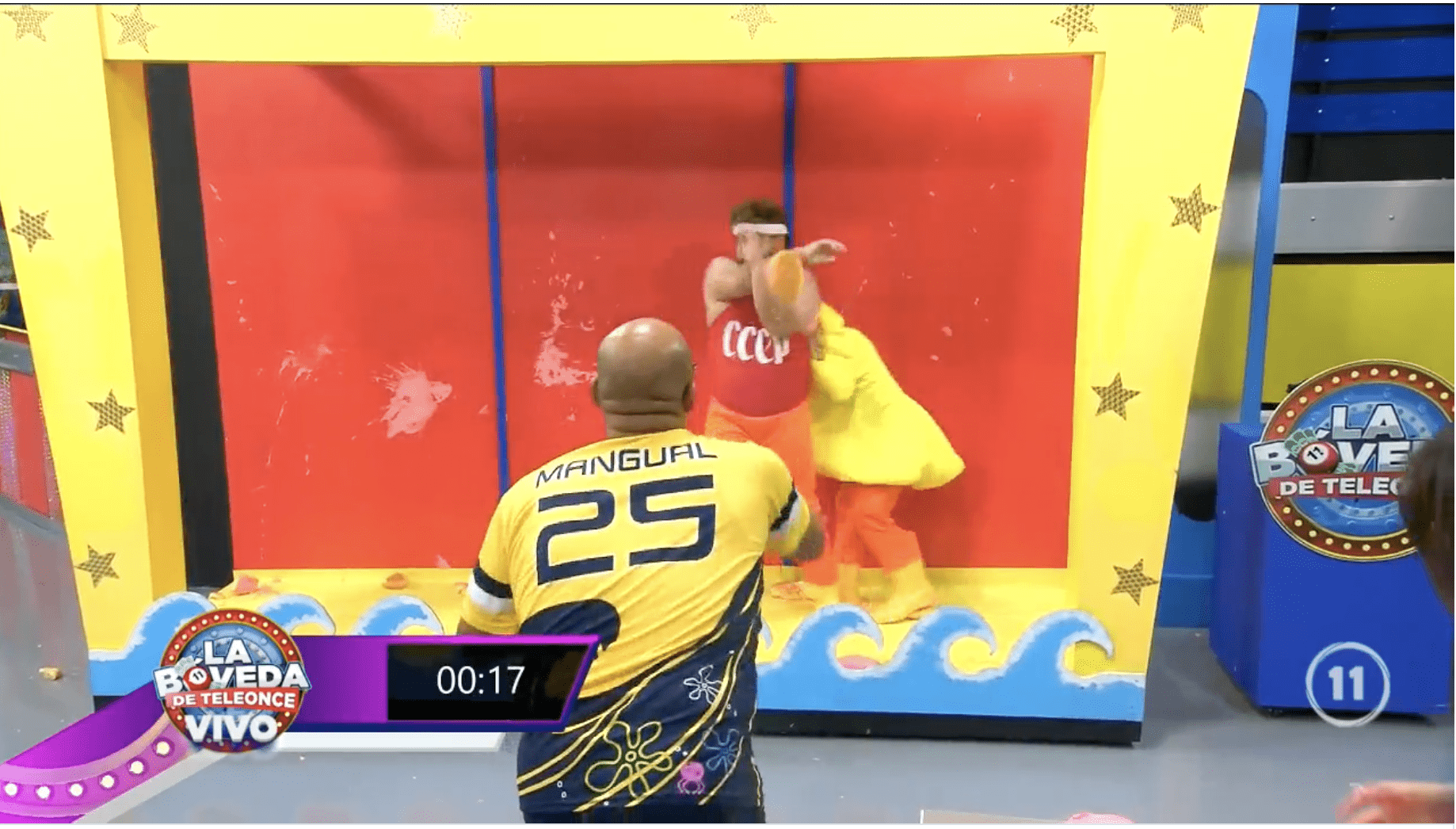 ¡Increíble! Logran llevarse 190 dólares dando pastelazos - TeleOnce TV ...