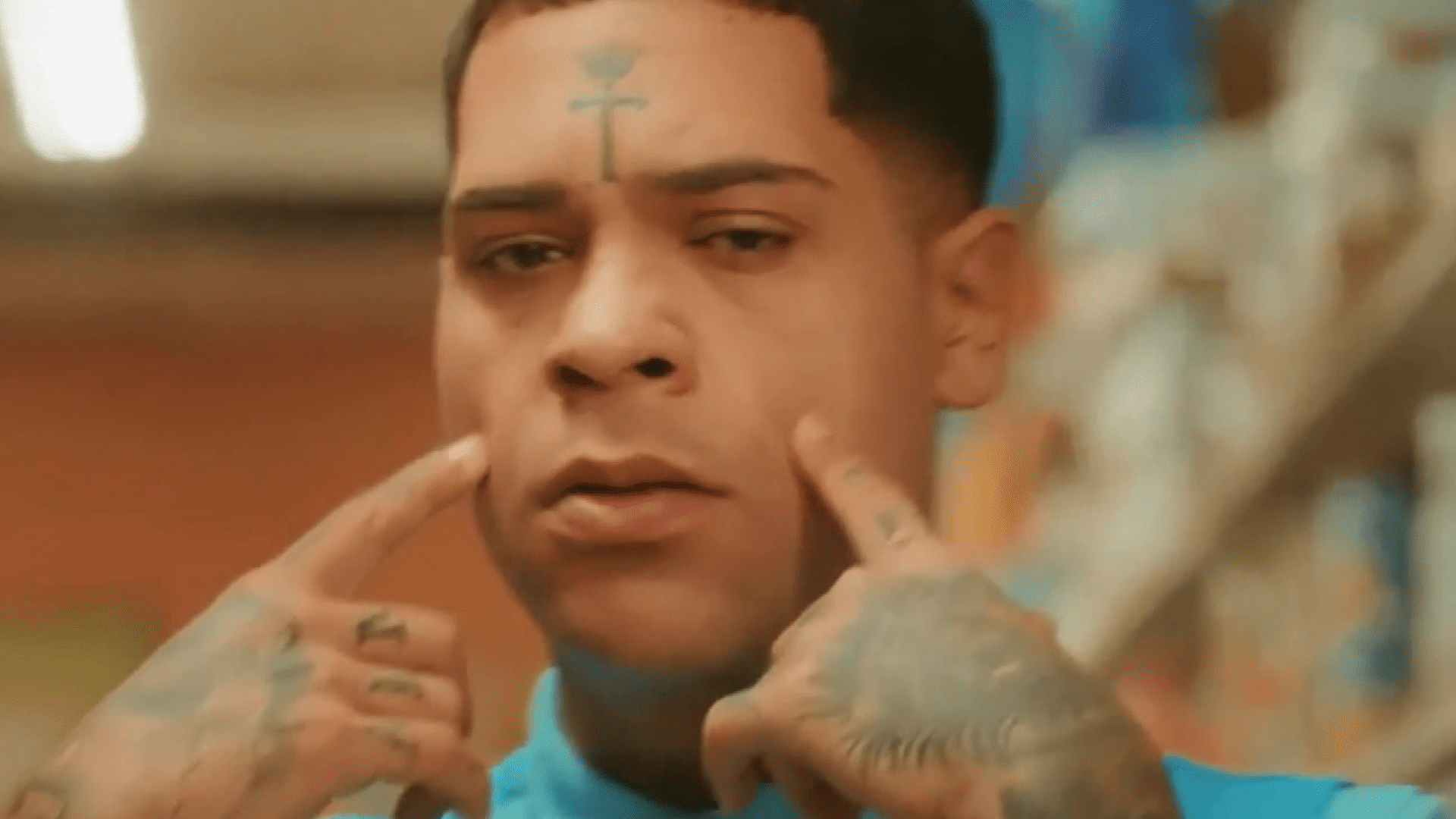 Autoridades buscan a rapero Almighty - TeleOnce TV | Vívelo