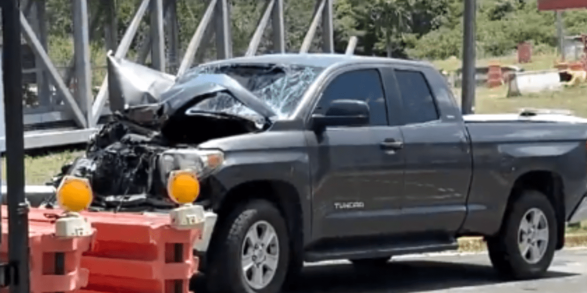 Le suspenden licencia a conductora que arrolló a jinetes en Loíza ...