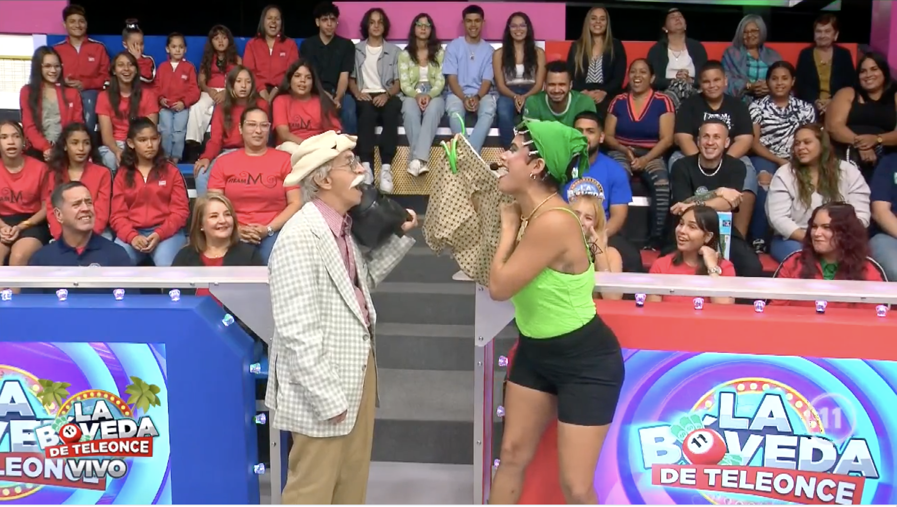 Frenchy se pone creativa con el regalo de padres - TeleOnce TV | Vívelo