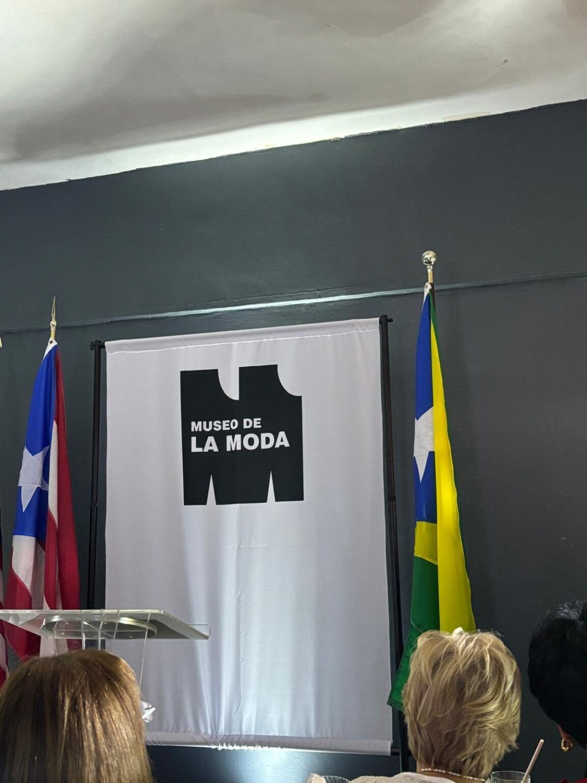 Colocan la primera piedra para el Museo de la Moda en Puerto Rico ...