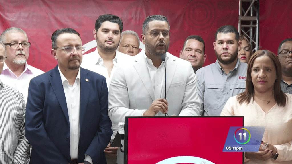 Jesús Manuel Ortiz reúne a la Junta de Gobierno del PPD - TeleOnce TV ...