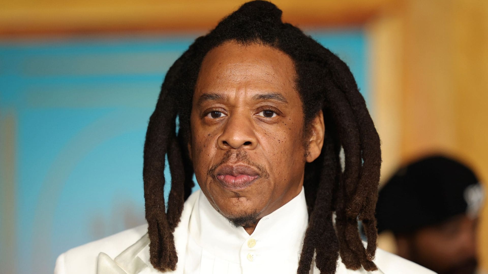 Jay-Z niega las acusaciones de haber agredido sexualmente a una niña de ...