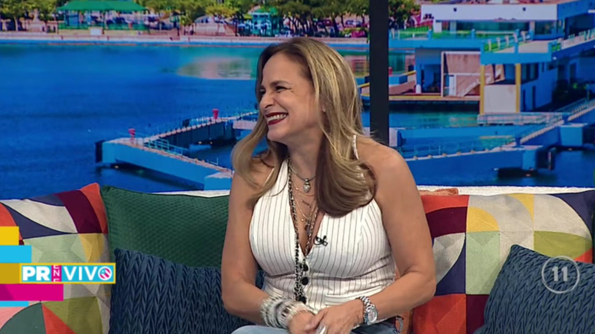 Conoce la gran trayectoria de Zoé Laboy - TeleOnce TV | Vívelo