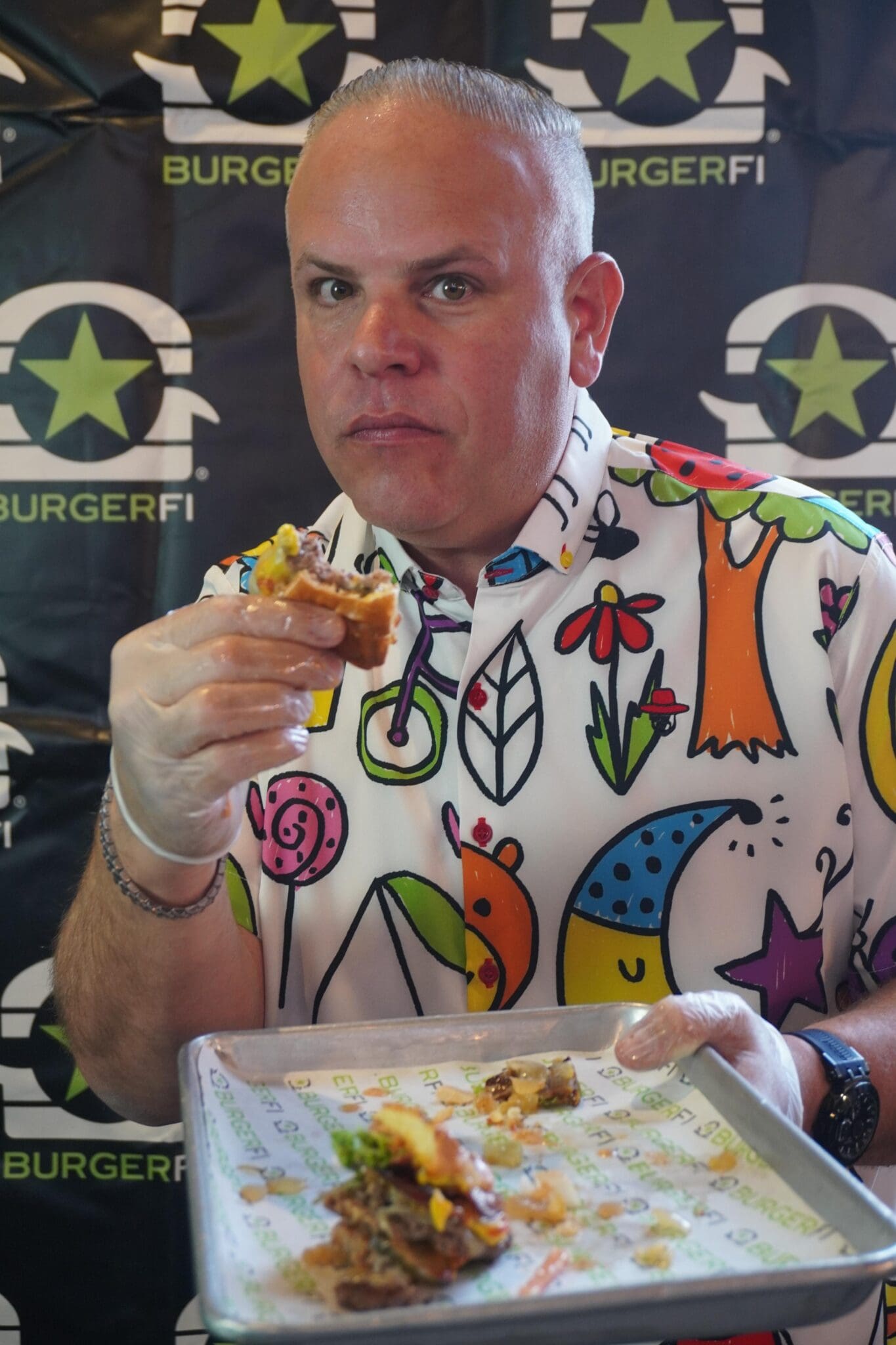 BurgerFi celebra con éxito su relanzamiento en Puerto Rico - TeleOnce ...