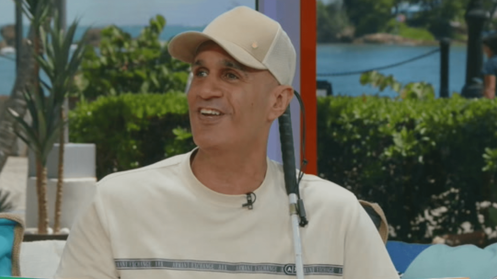 Joey Colón relata el apoyo que recibió en la radio siendo una persona no vidente - TeleOnce TV ...