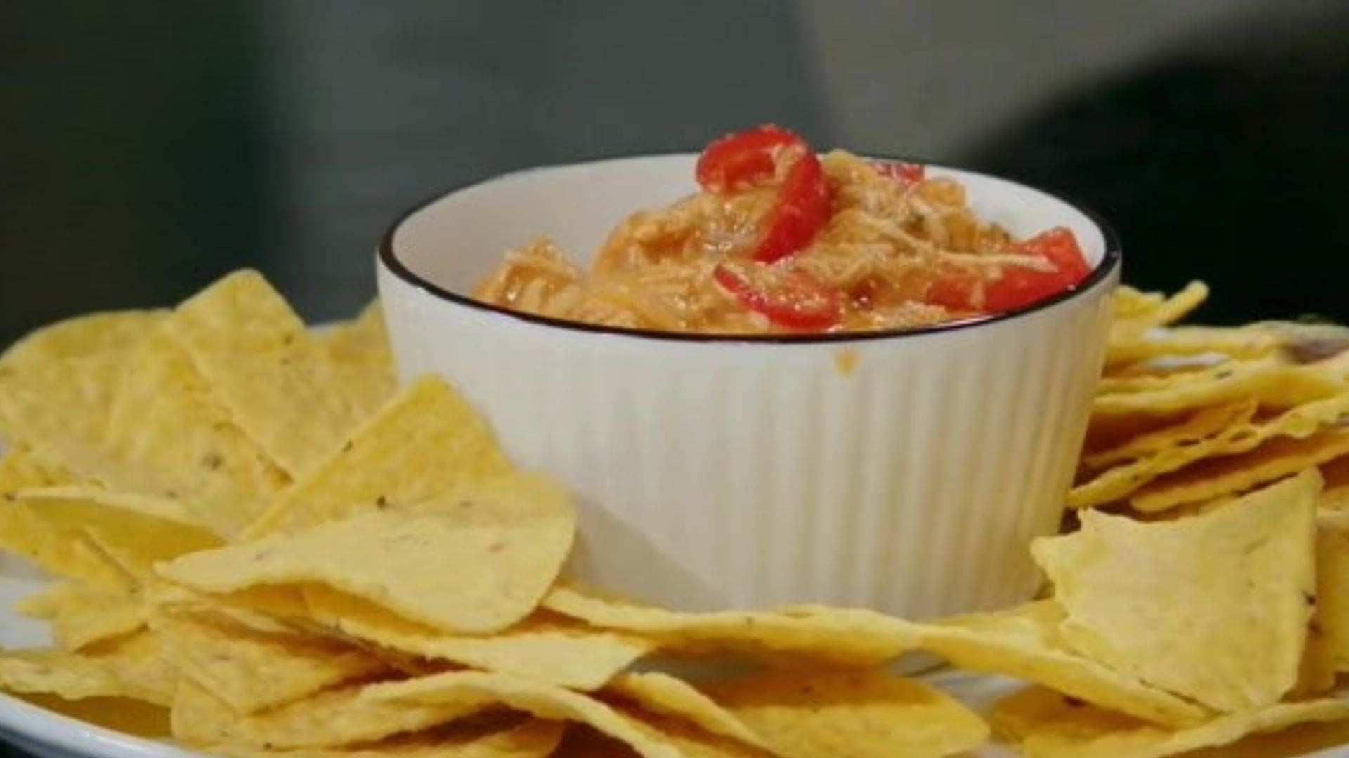 Chef LeFer deleita con un exquisito antipasto de pollo - TeleOnce TV ...