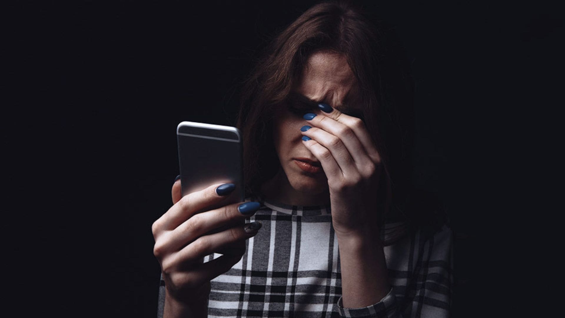 Experta alerta sobre señales de violencia de género digital y cómo ...