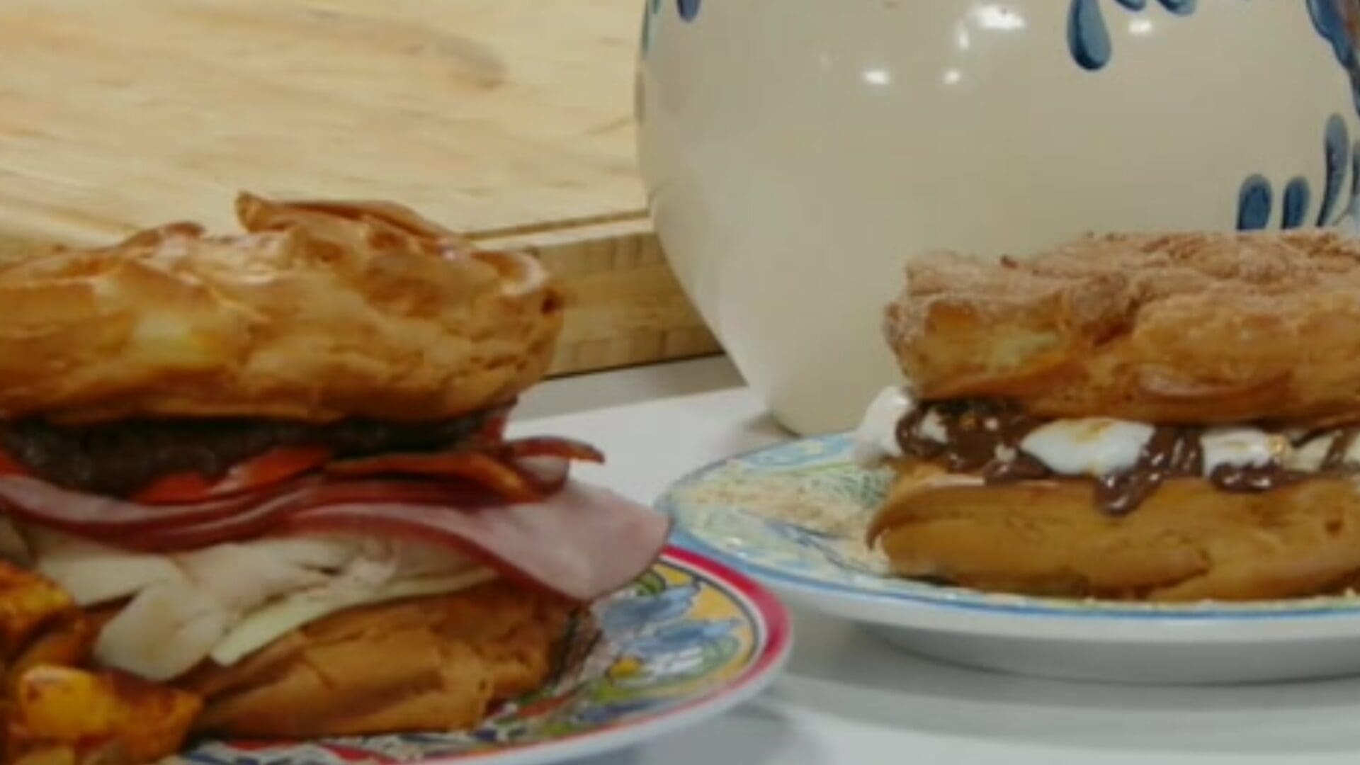 Churro Bar Brunch House prepara un smash burger a su estilo único ...