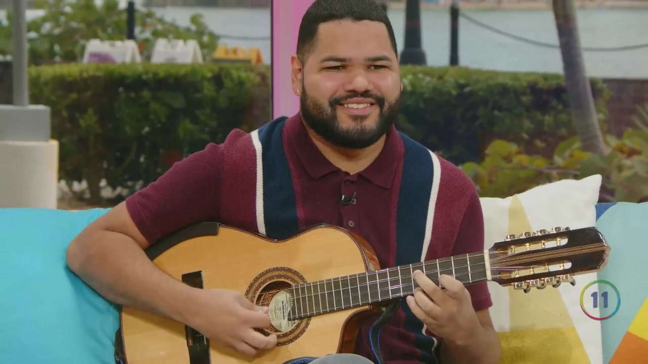 Jesús Algarín conquista el mundo al son del cuatro - TeleOnce TV | Vívelo